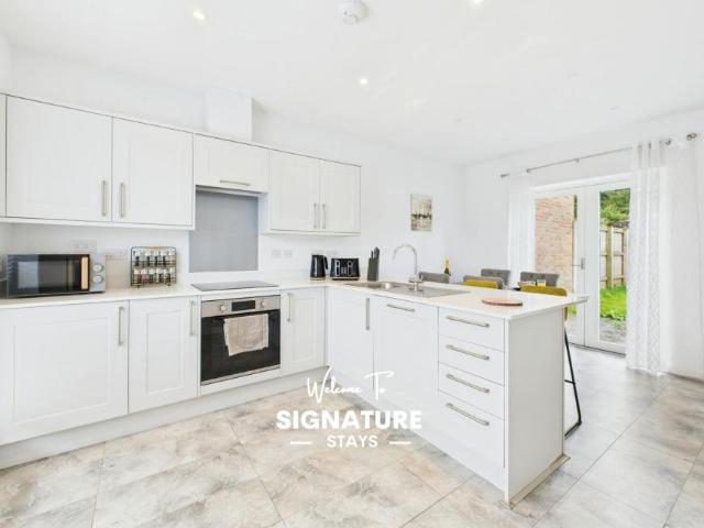 3 Bedroom House Hayle Hayle LS95847348