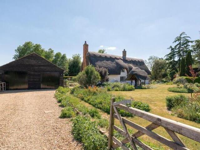 3 Bedroom House Haynes Central Bedfordshire 100684923