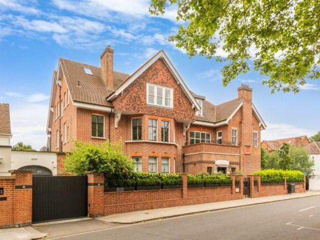 3 Bedroom House Hampstead Greater London NW3 87306629