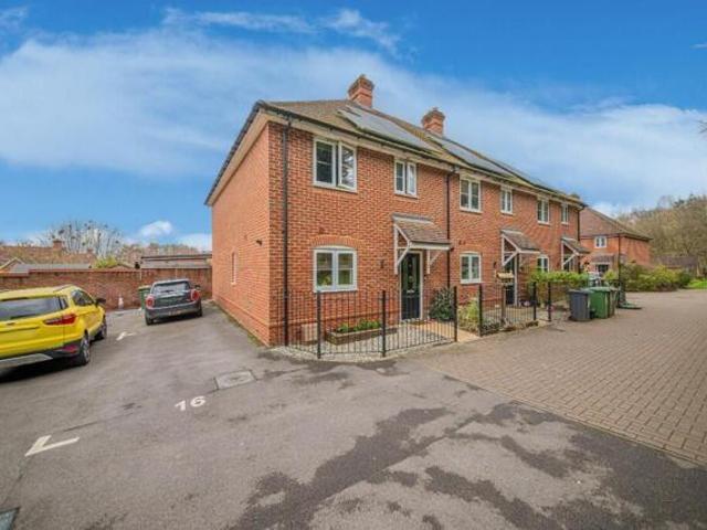 3 Bedroom House Hampshire Hampshire 100578925