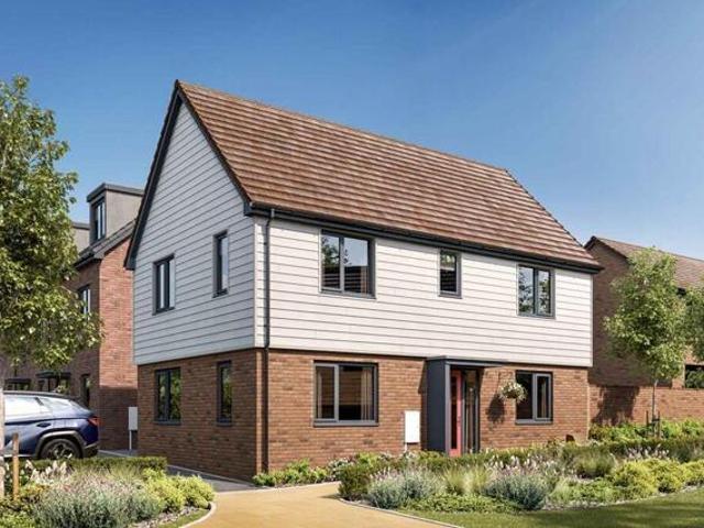 3 Bedroom House Hampshire Hampshire 100825002