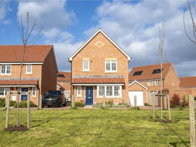 3 Bedroom House Hampshire Hampshire LS101379253