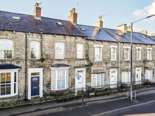 3 Bedroom House Harrogate North Yorkshire LS99986304