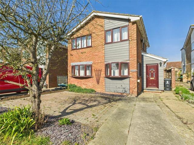 3 Bedroom House Harwich Essex LS99895220