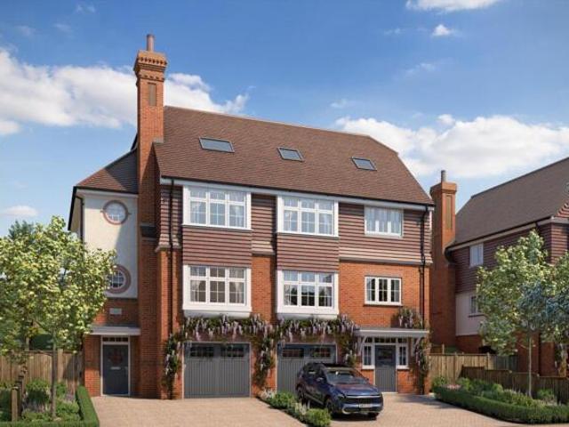 3 Bedroom House Haslemere Surrey LS99204212