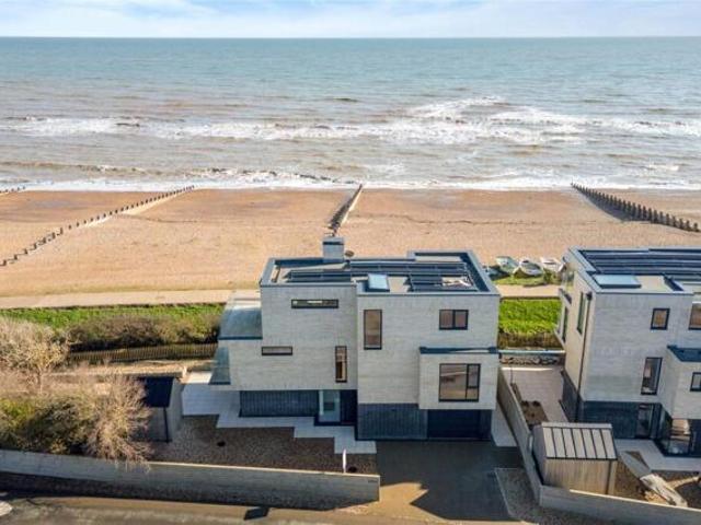 3 Bedroom House Hastings East Sussex LS100316919