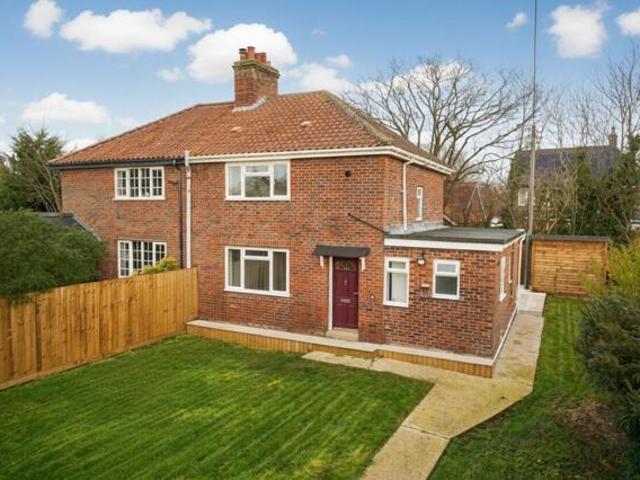 3 Bedroom House Hethersett Hethersett LS99571886