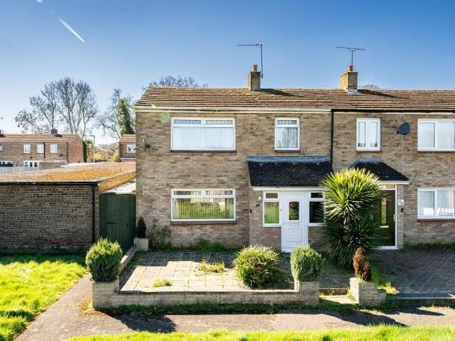 3 Bedroom House Hemel Hempstead Hertfordshire LS101678746