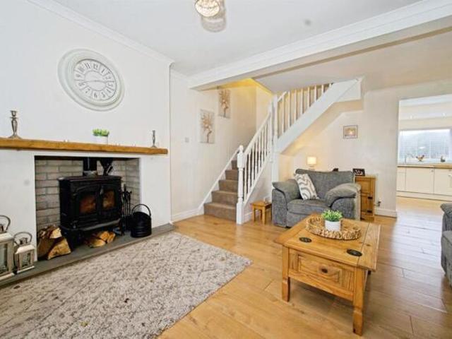 3 Bedroom House Heol Heol 101316517