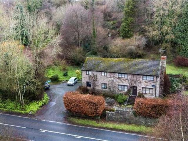 3 Bedroom House Hereford Herefordshire LS100456770