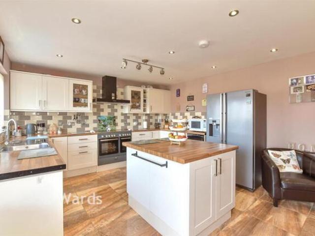 3 Bedroom House Herne Bay Kent LS100503055