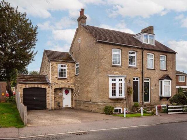 3 Bedroom House Hertfordshire Hertfordshire LS99130019