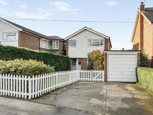 3 Bedroom House High Wycombe Buckinghamshire 98205091