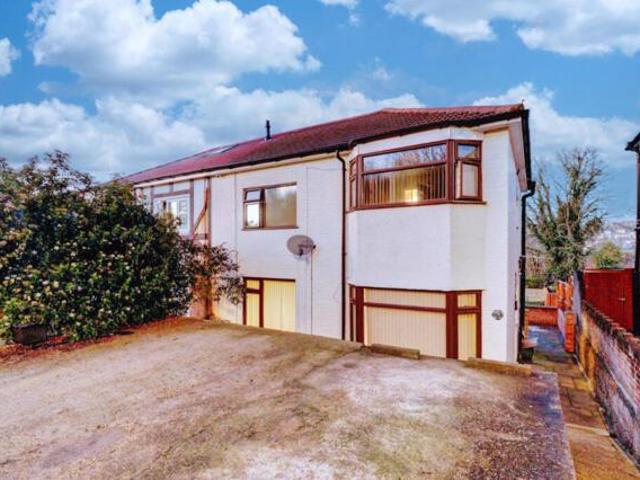 3 Bedroom House High Wycombe Buckinghamshire 101119342