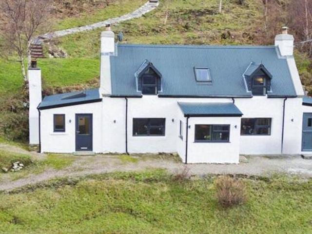3 Bedroom House Highland Highland LS99029539