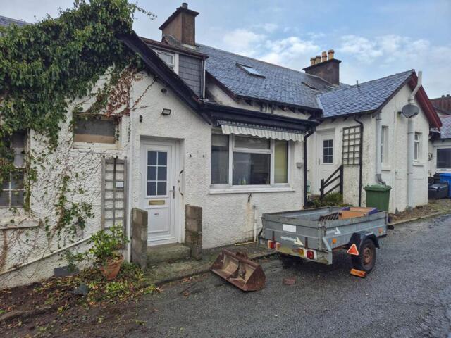 3 Bedroom House Highland Highland LS100541190