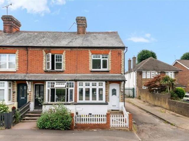 3 Bedroom House Hillingdon Buckinghamshire 99437257