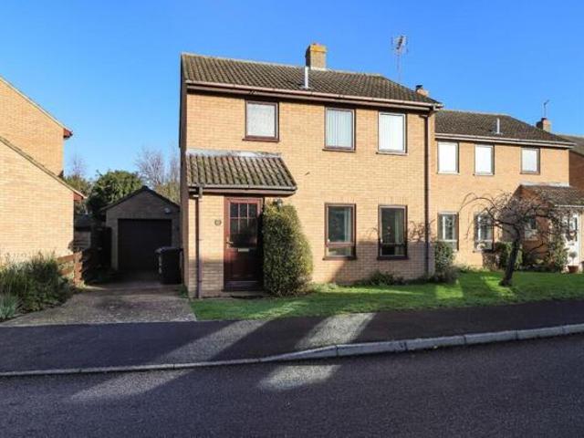 3 Bedroom House Histon Histon LS98864366
