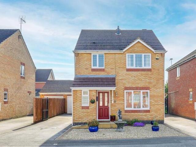 3 Bedroom House Hucknall Nottinghamshire LS102023830