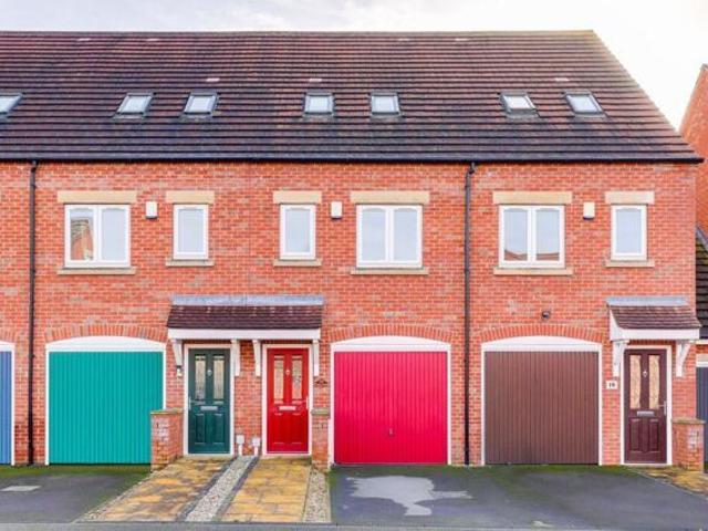 3 Bedroom House Hucknall Nottinghamshire 100456326
