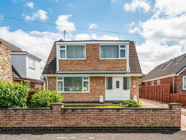 3 Bedroom House Hull East Riding Of Yorkshire 95153687