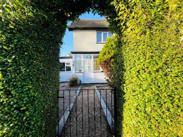 3 Bedroom House Hull East Yorkshire 100024244