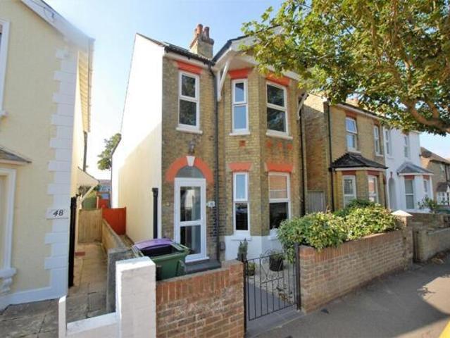 3 Bedroom House Hythe Kent 101119334