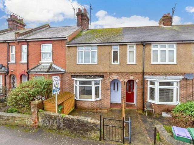 3 Bedroom House Hythe Hampshire LS99571932