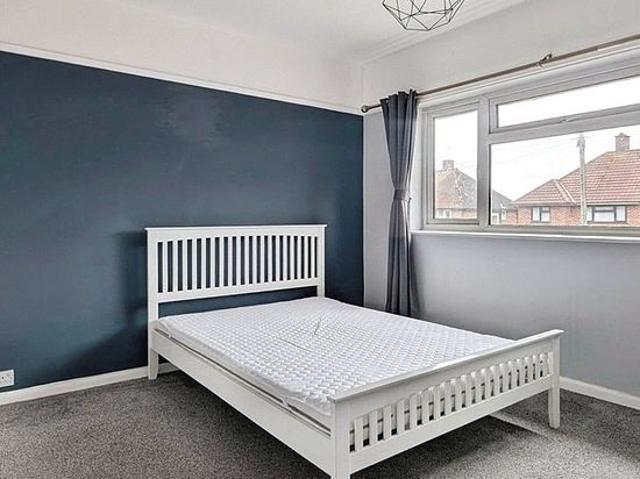 3 bedroom house in Croydon