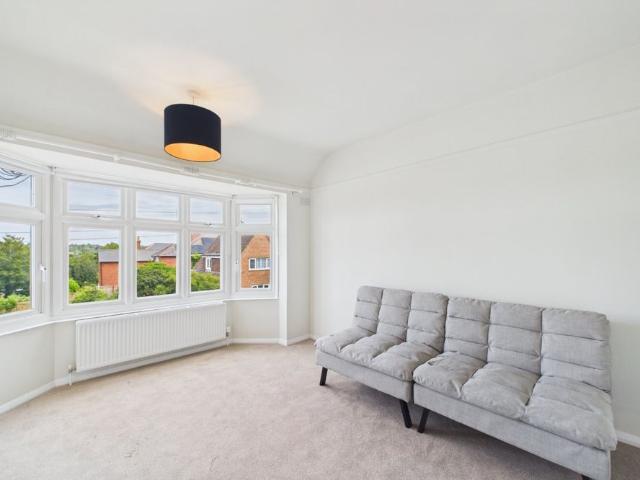 3 bedroom House in Argyle Road, Reading