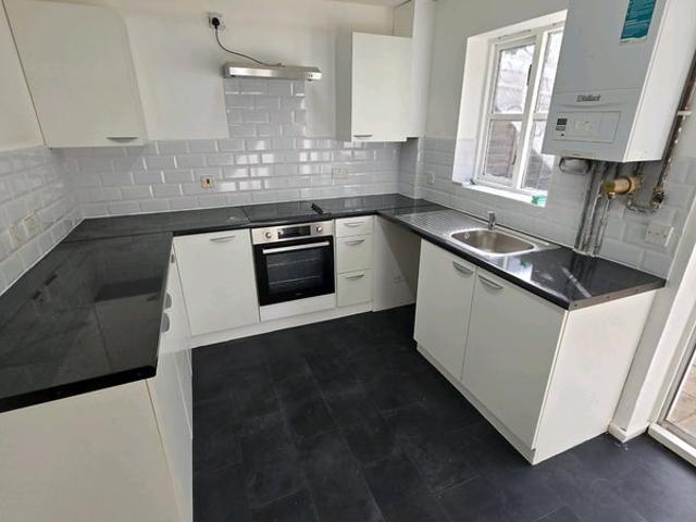 3 Bedroom House in Beckton E6 Available Now