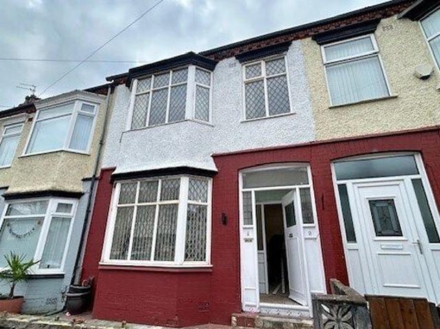 3 bedroom house in Birkenhead