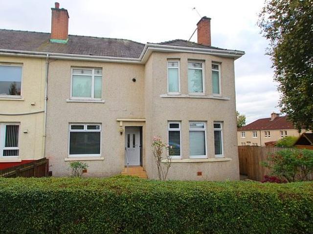 3 bedroom house in Glasgow