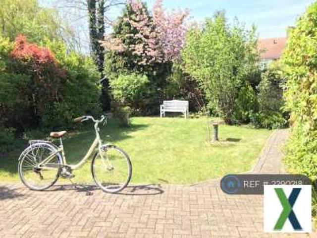 3 bedroom house in Eltham College, Bromley, SE9 3 bed #2290218