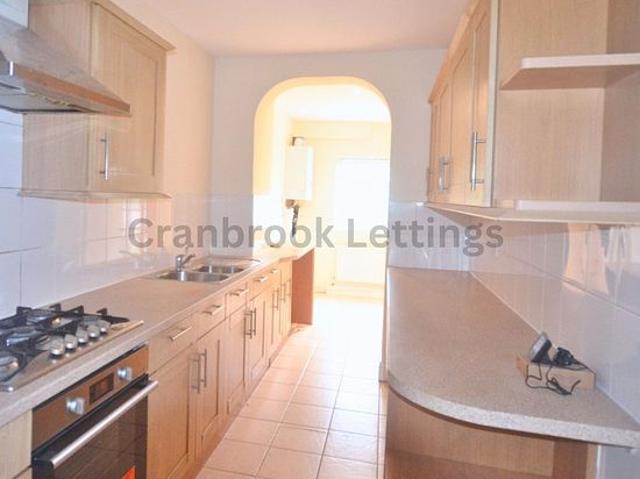 3 bedroom house in Ilford