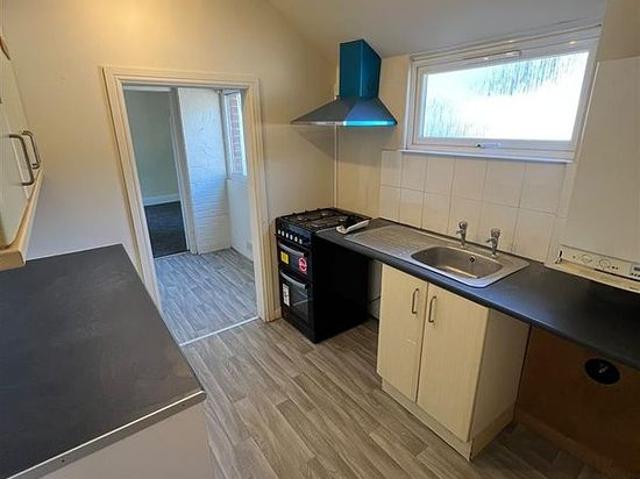 3 bedroom house in Oldbury