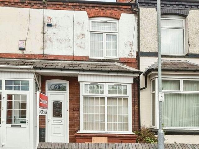 3 bedroom house in Oldbury