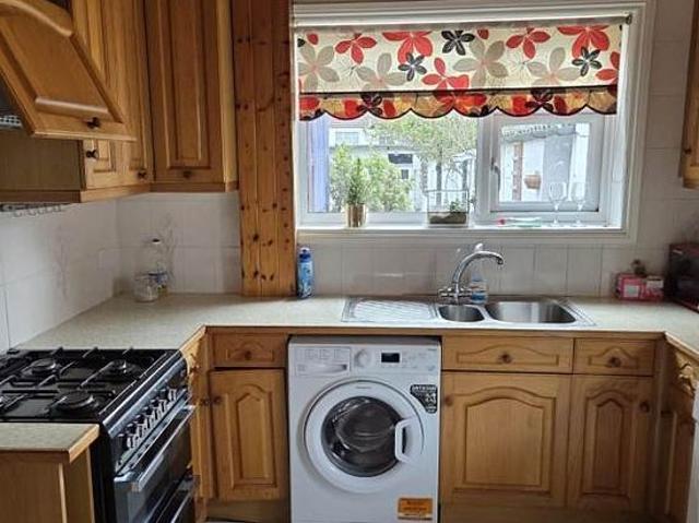 3 bedroom house in London