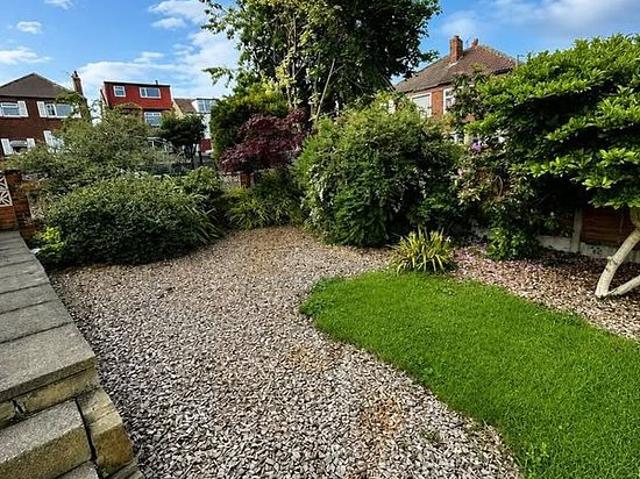 3 bedroom house in Leeds