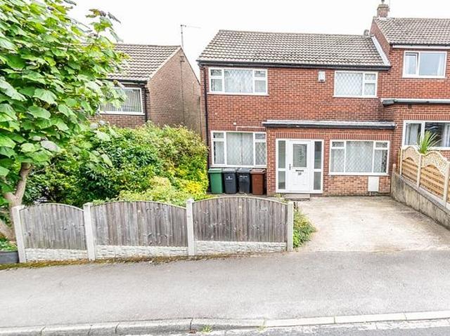 3 bedroom house in Leeds