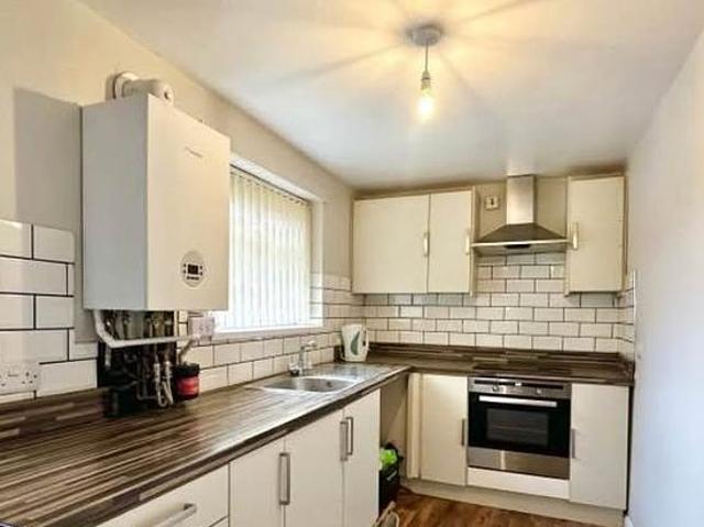 3 bedroom house in Leeds