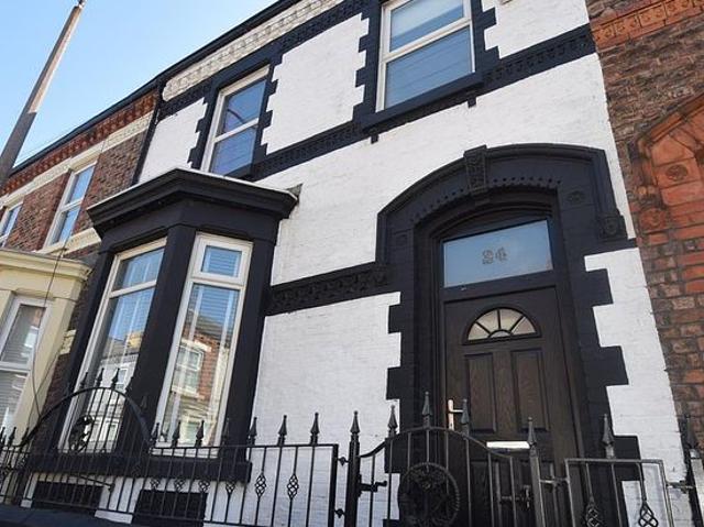 3 bedroom house in Liverpool
