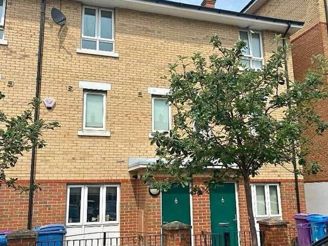 3 bedroom house in Liverpool