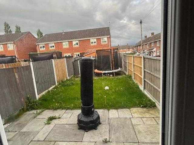 3 bedroom house in Liverpool