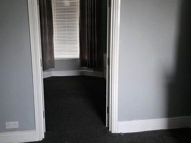 3 bedroom house in Liverpool