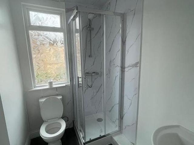 3 bedroom house in Liverpool