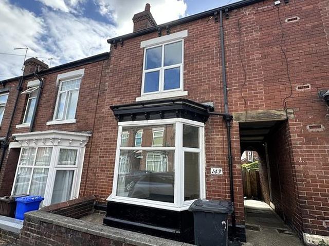 3 bedroom house in Sheffield