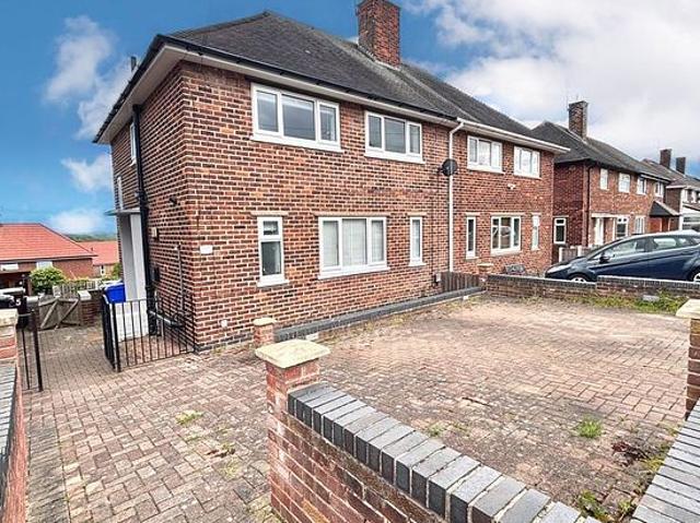 3 bedroom house in Sheffield
