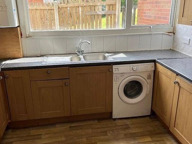 3 bedroom house in Sheffield