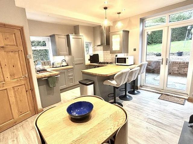 3 bedroom house in Sheffield